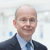 Dr Simon Davies | Royal Brompton & Harefield hospitals